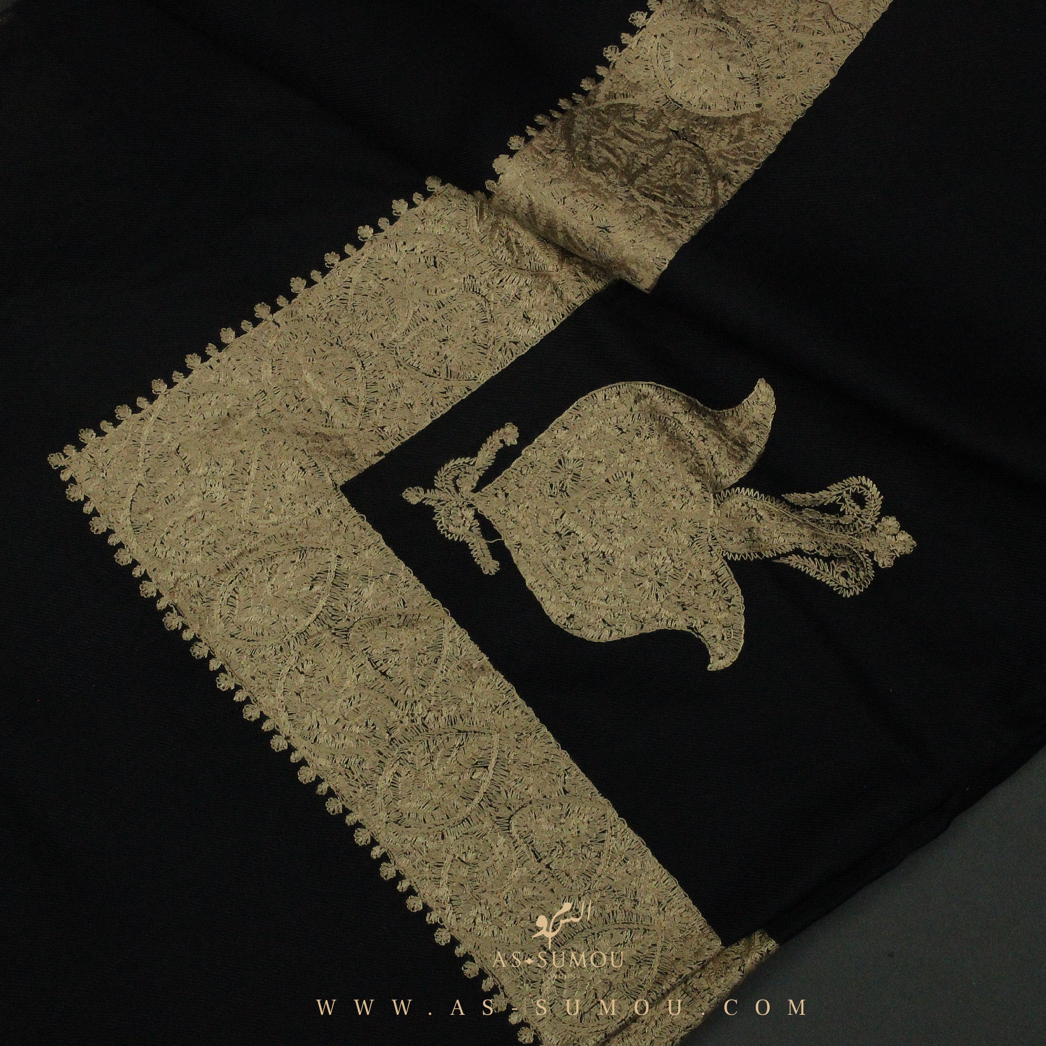 PREMIUM BLACK AUTHENTIC YEMENI SHEMAGH SCARF BL80 – As-sumou London